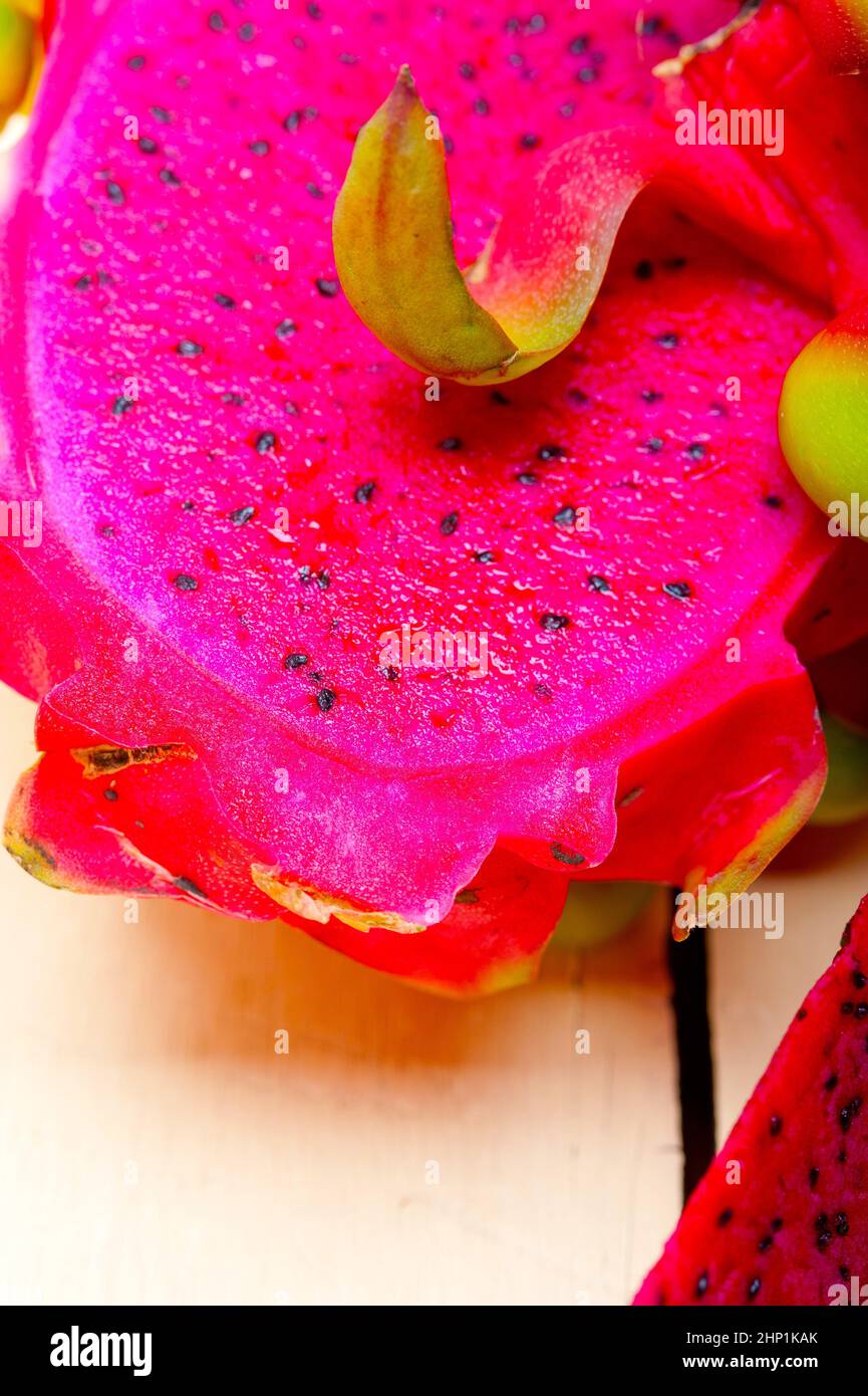 Purple dragon fruit hi-res stock photography and images - Alamy