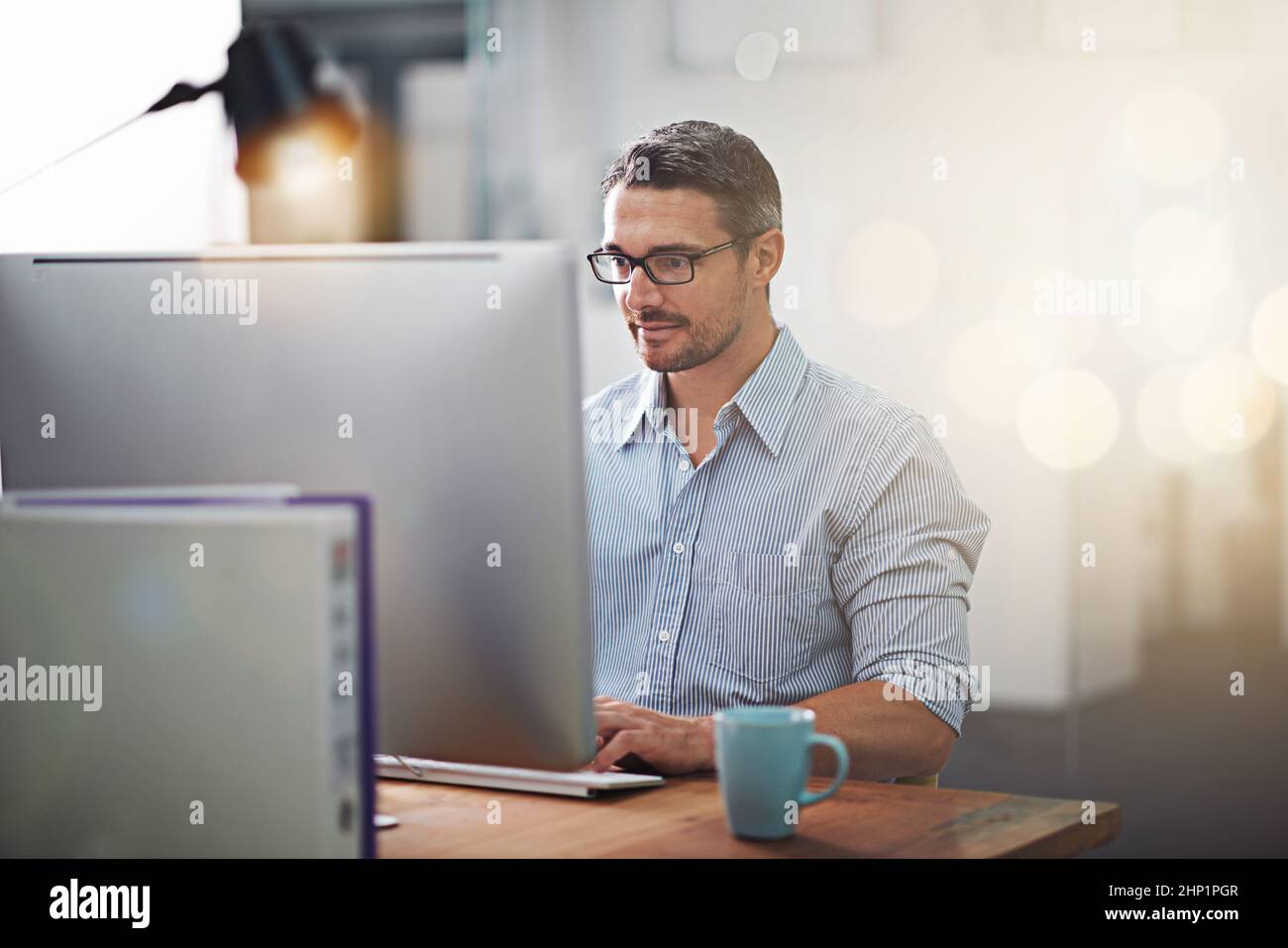 Employee working worker job hi-res stock photography and images - Alamy