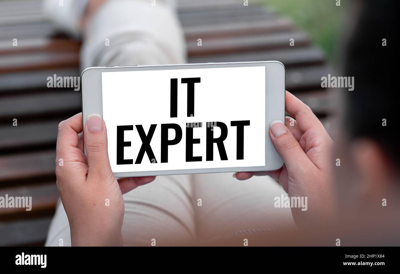 Text showing inspiration It Expert, Word Written on person with a high ...