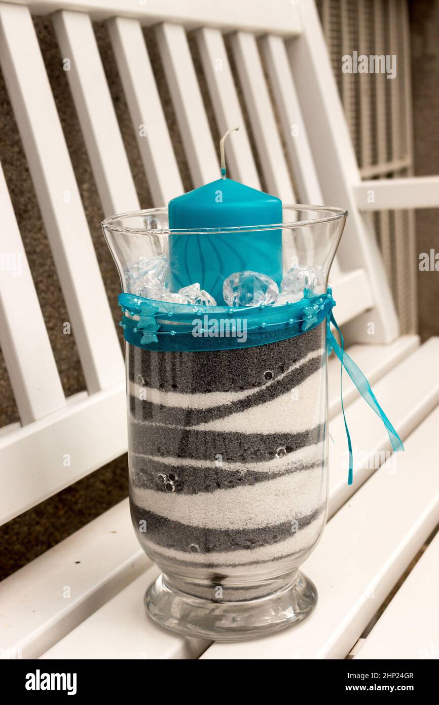 Wedding candle colored sand hi-res stock photography and images - Alamy