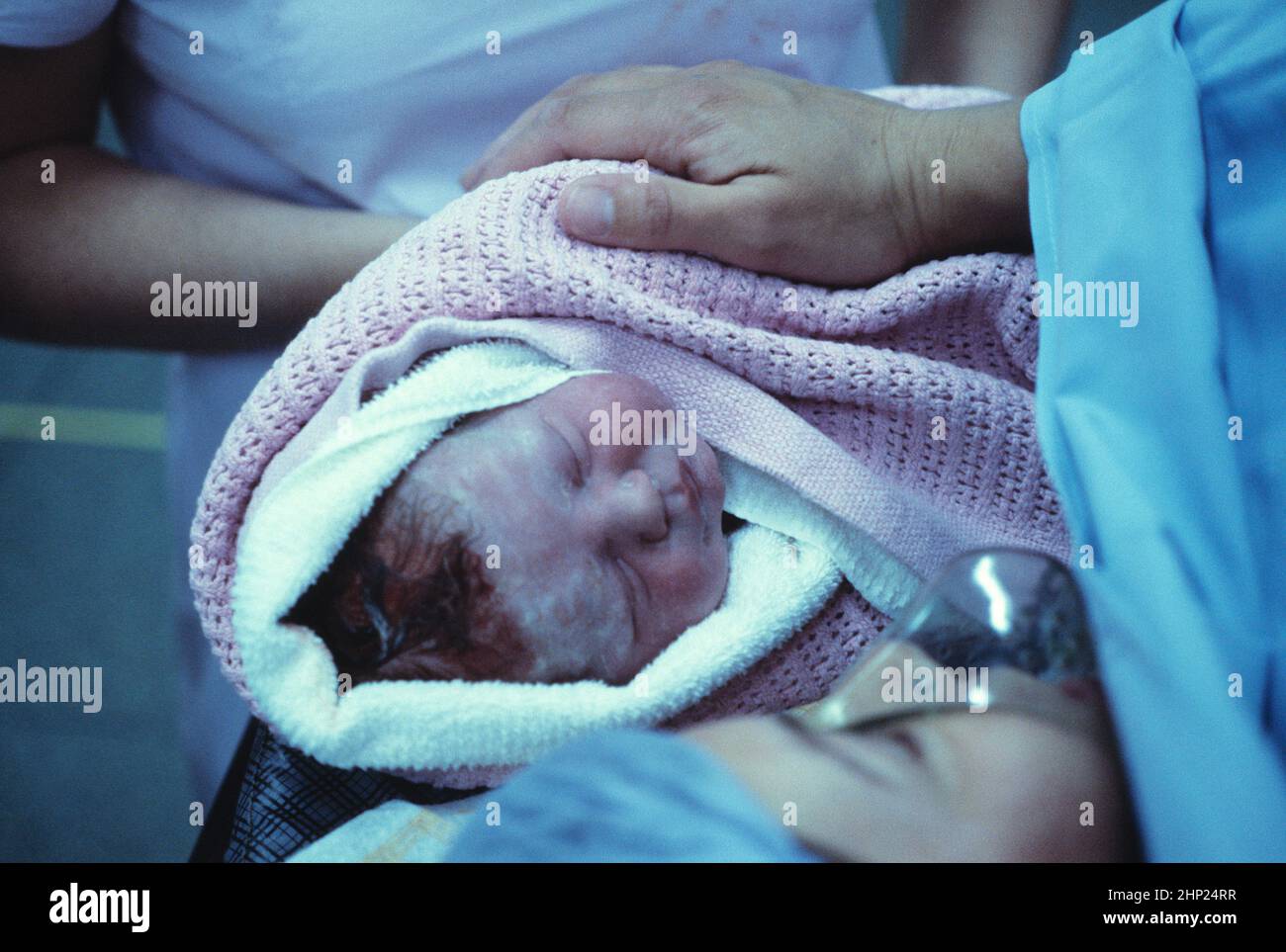 Baby born hospital hi-res stock photography and images - Alamy