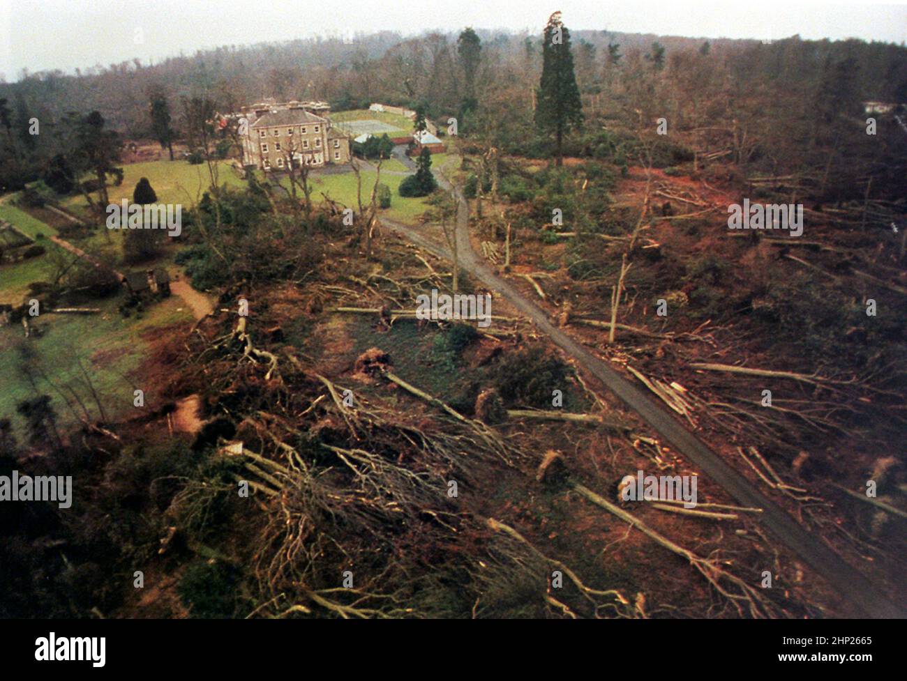 Emmetts garden kent storm hi-res stock photography and images - Alamy