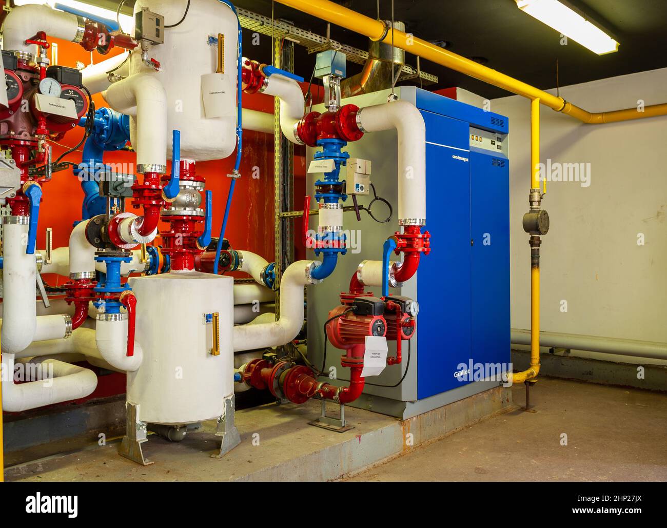 Hlm public housing hi-res stock photography and images - Alamy