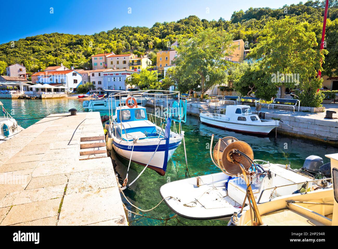 Tourist village of Valun on Cres island waterfront view, Adriatic ...