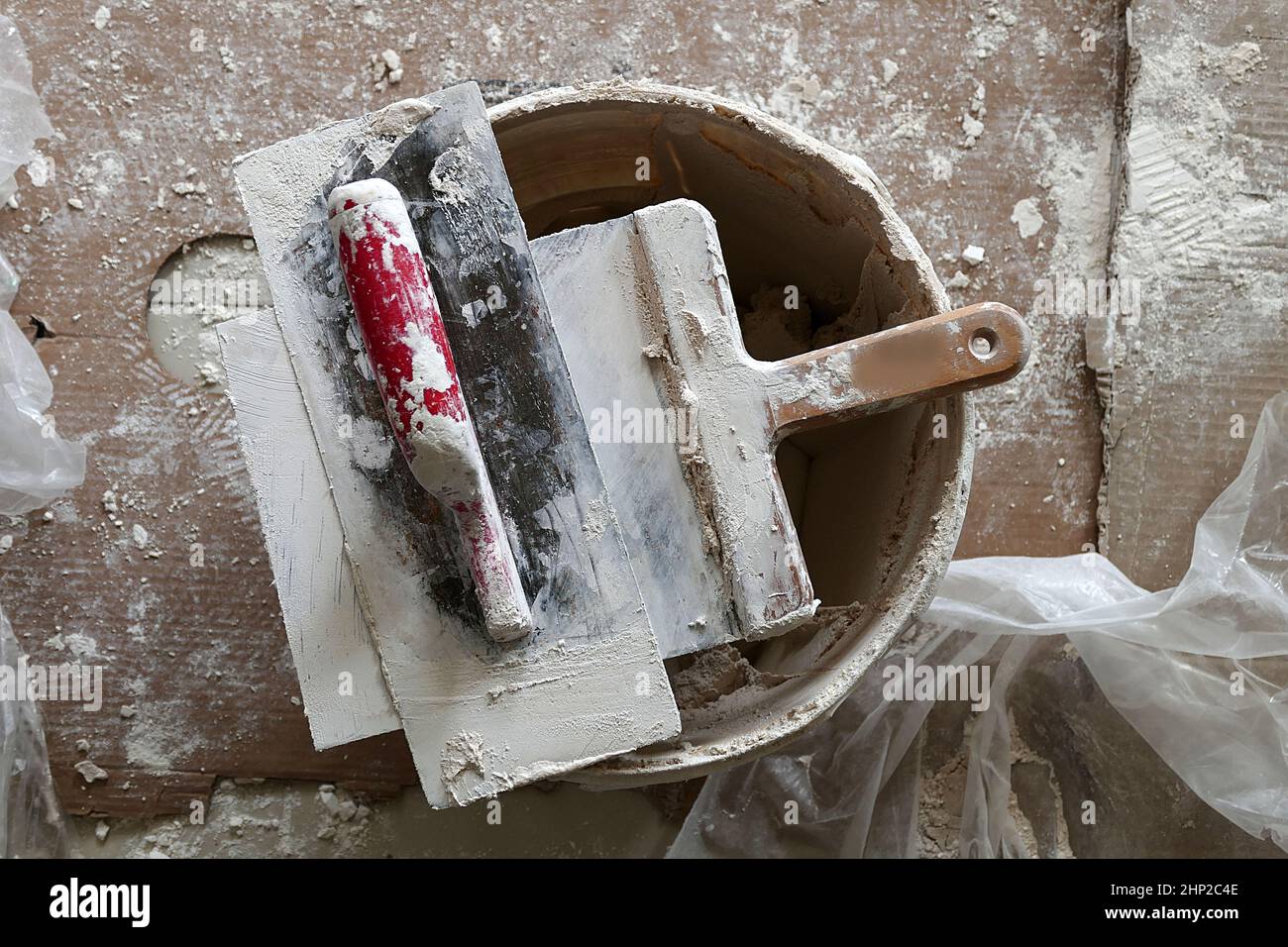 Dirty plaster materials hi-res stock photography and images - Alamy