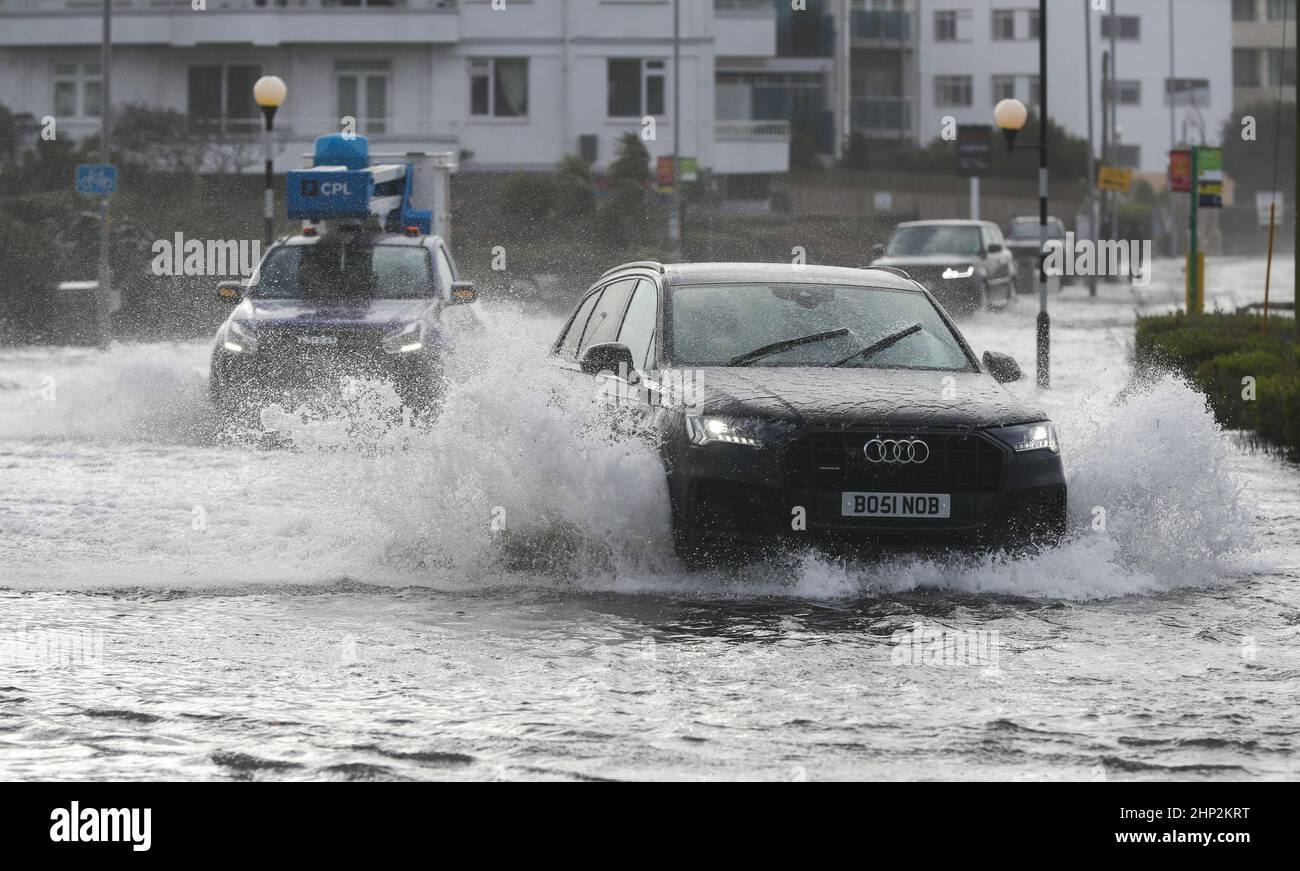 Poole, UK. 18th Feb 2022. Storm Eunice batters the coast causing ...