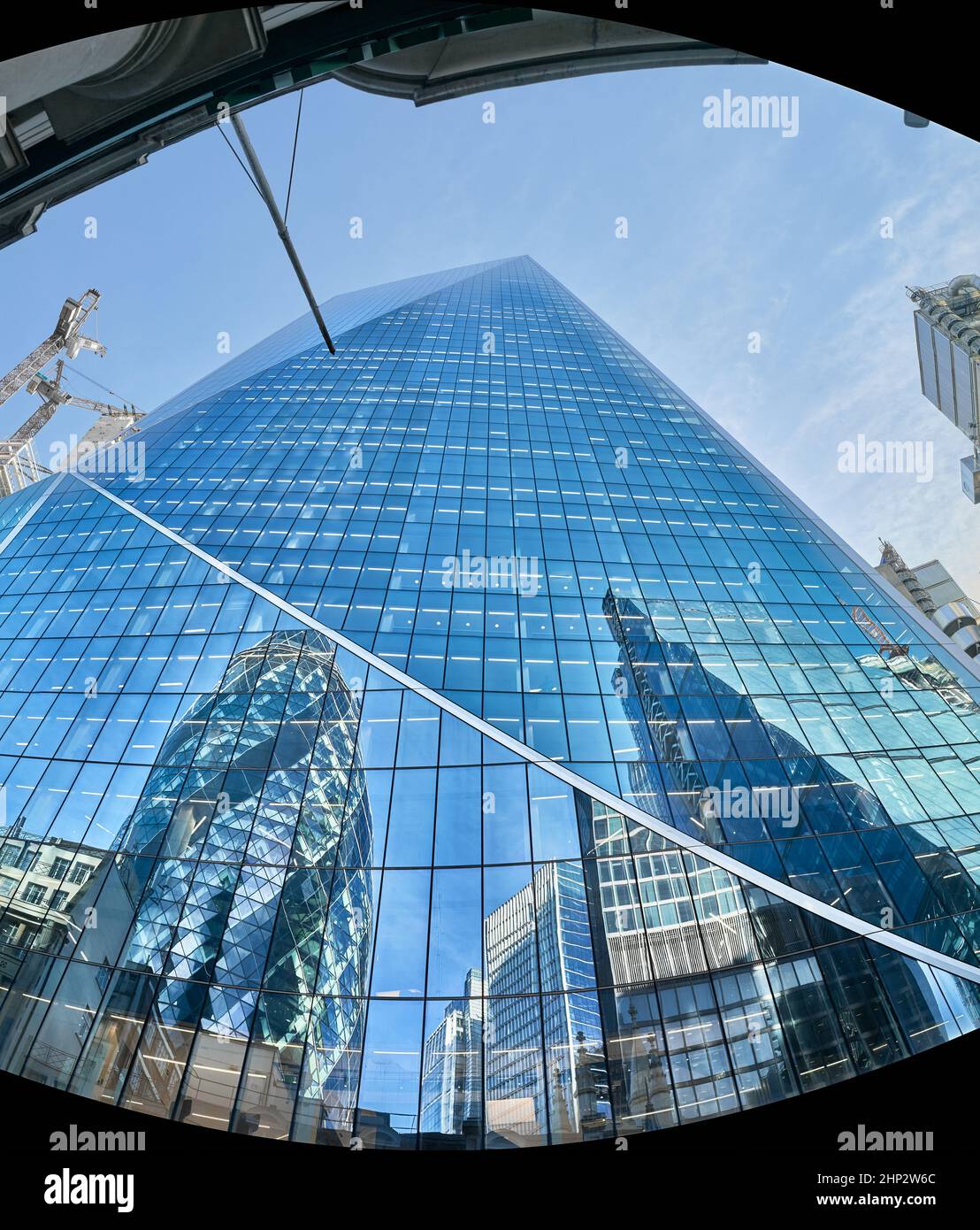 The Scalpel skyscraper office building, City of London, England Stock ...