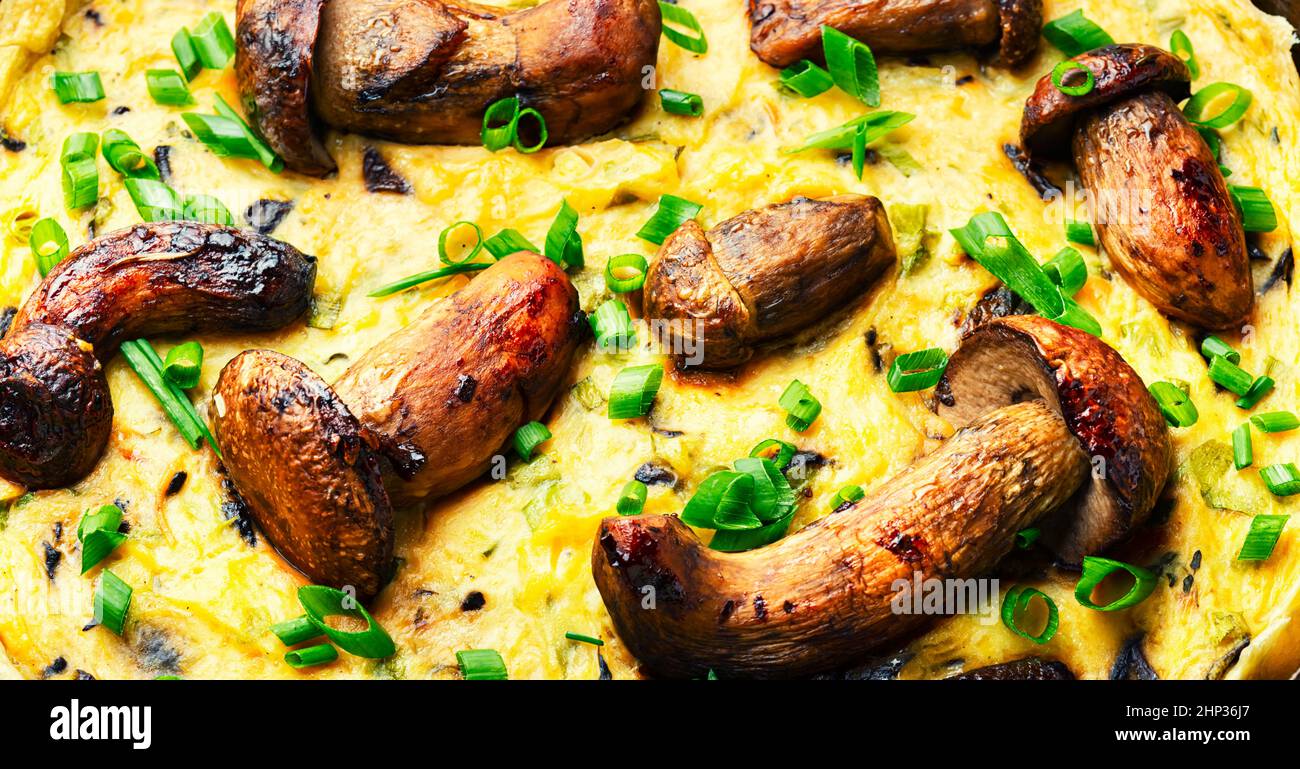 Autumnal pie with forest mushrooms.Food background Stock Photo - Alamy