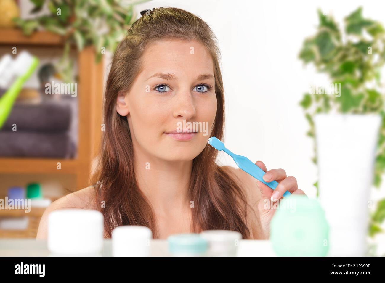 Woman cleaning teeth interdental hi-res stock photography and images - Alamy