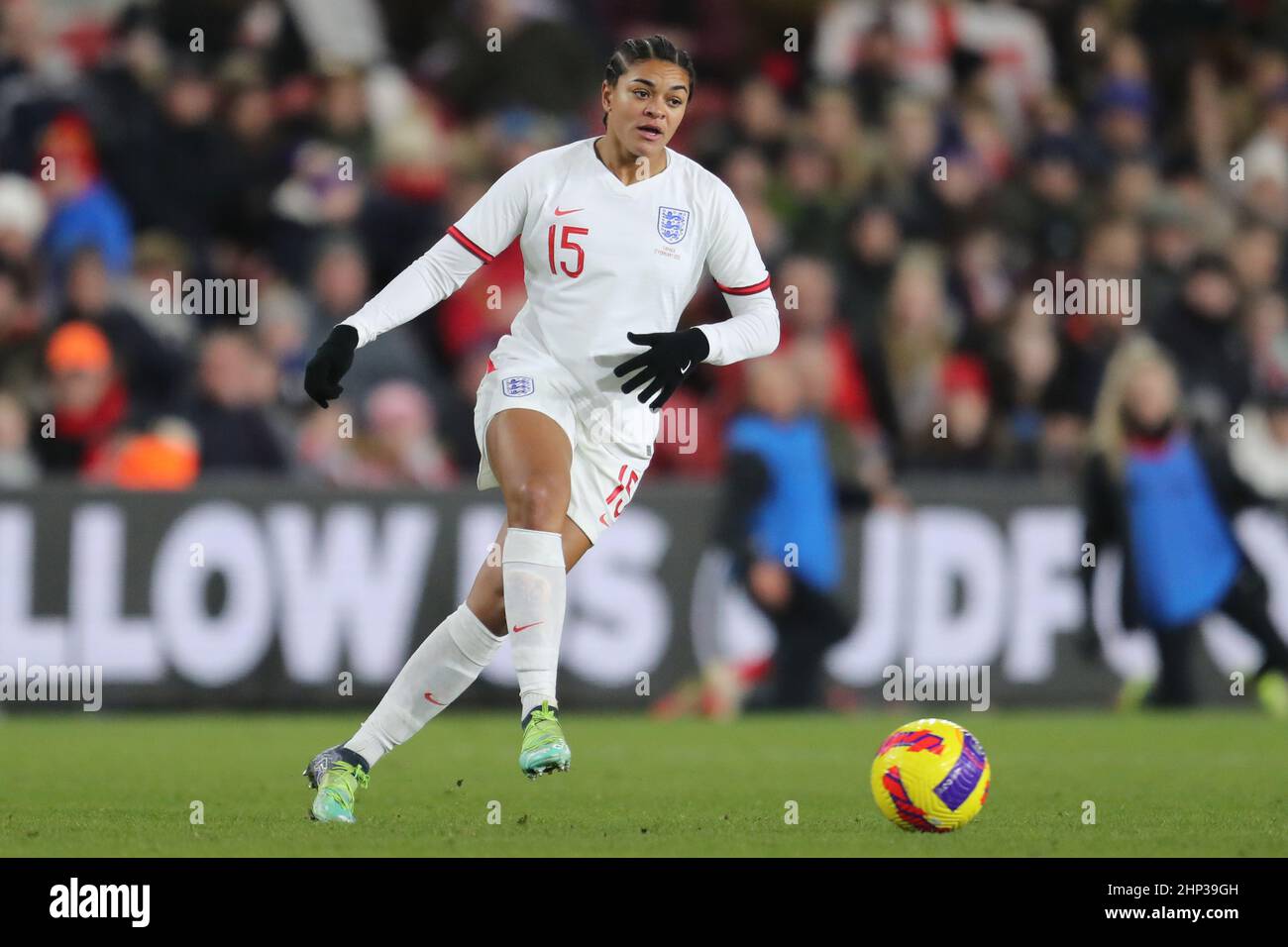 JESS CARTER, ENGLAND, 2022 Stock Photo - Alamy