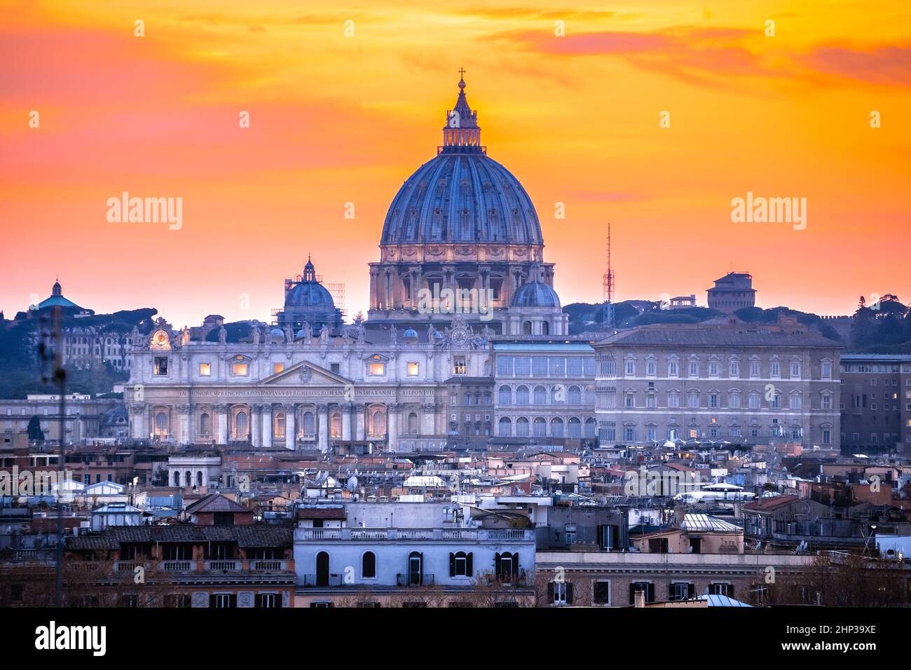 Vatican. The Papal Basilica of Saint Peter in Vatican sunset view, Rome ...