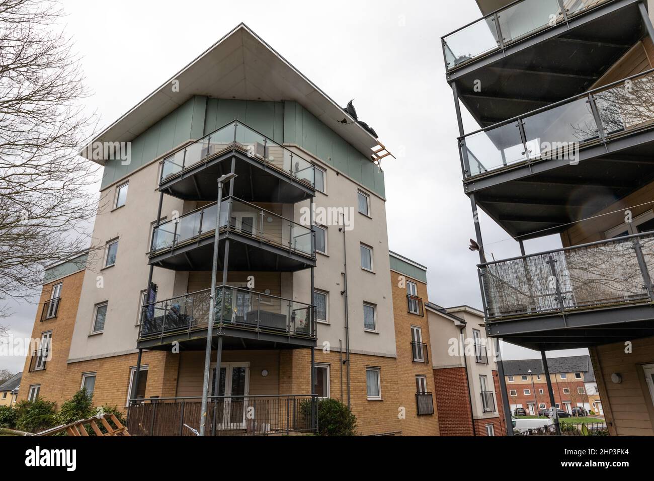 Harlow, Essex. 18 February 2022. Roof of block f flats blows off during ...