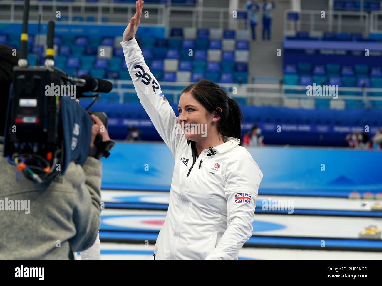 Great Britain's Eve Muirhead celebrates victory after the Women's ...