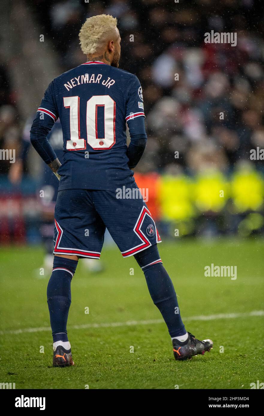 PARIS, FRANCE - FEBRUARY 15: Neymar of Paris Saint-Germain during the ...