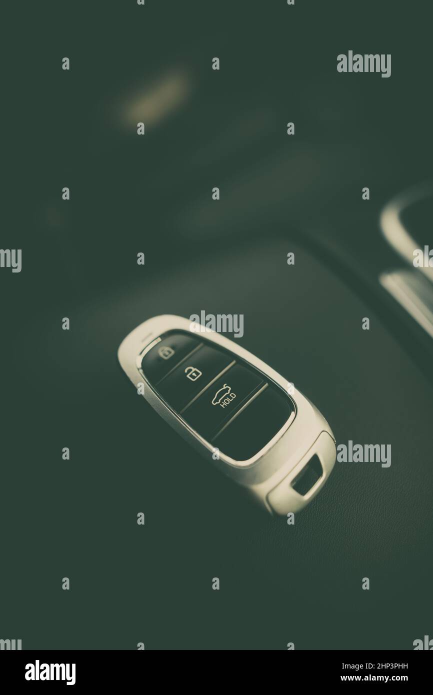 Close up shot of a modern car wireless key Stock Photo - Alamy