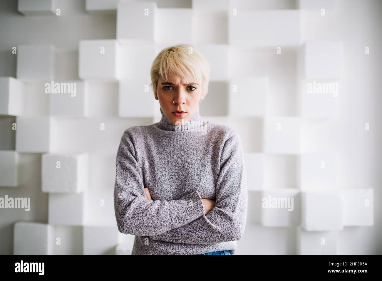 Unhappy dissatisfied hi-res stock photography and images - Alamy