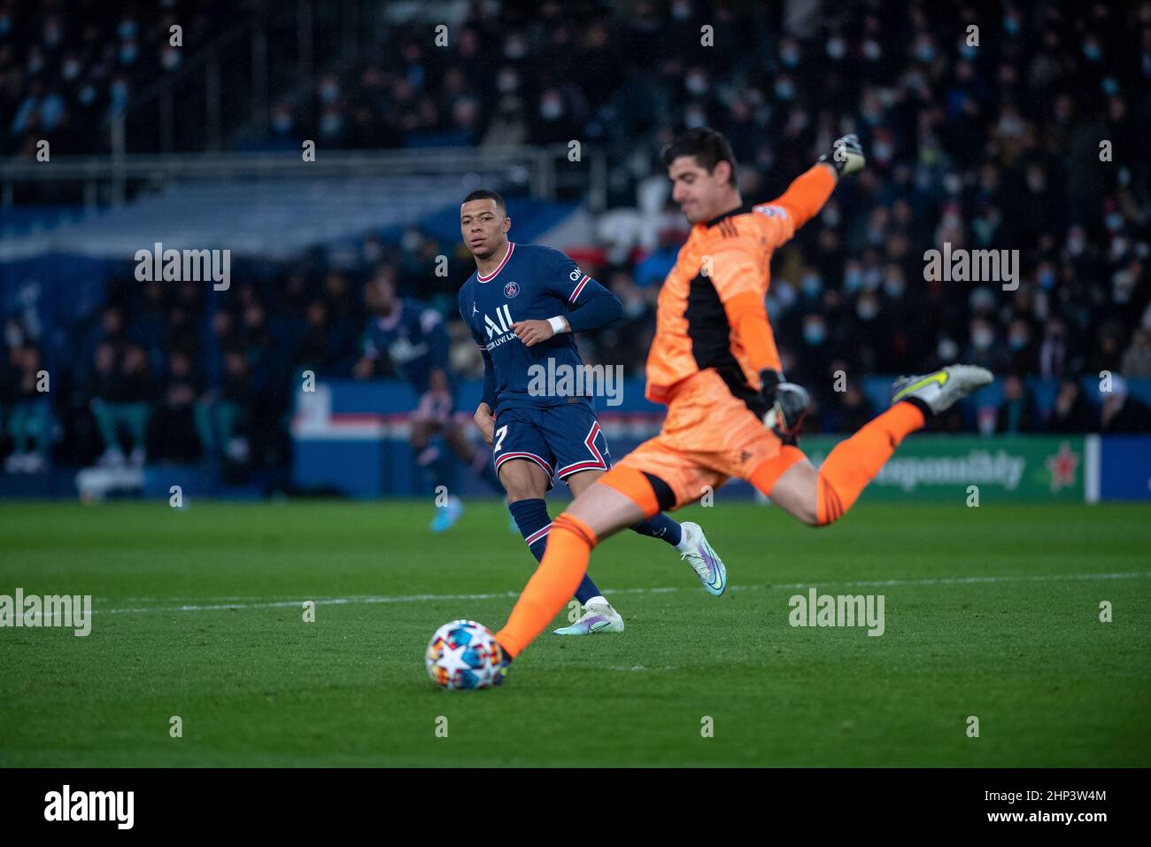 Kylian mbappé real madrid hi-res stock photography and images - Alamy