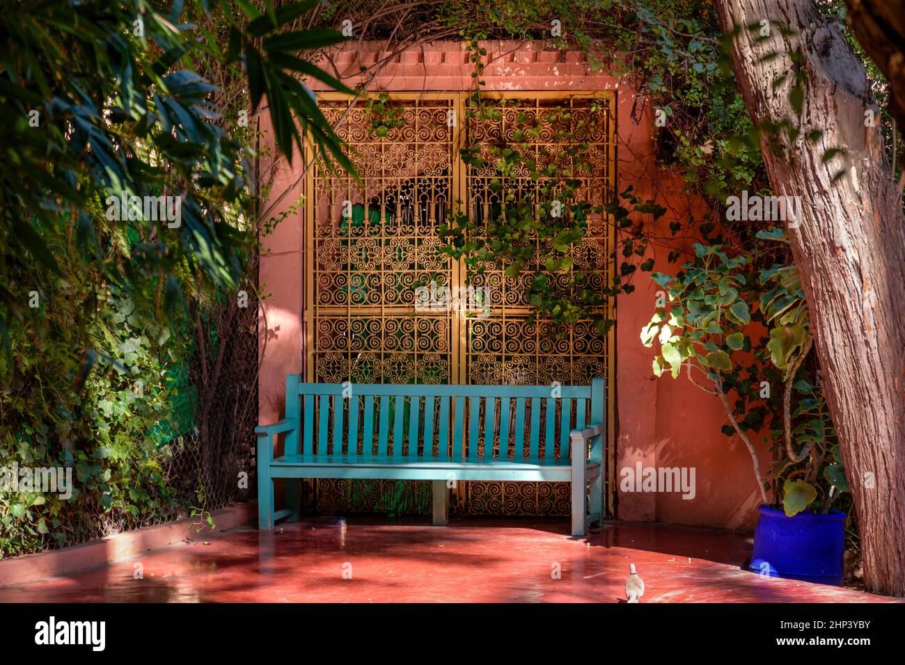 An alcove garden hi-res stock photography and images - Alamy