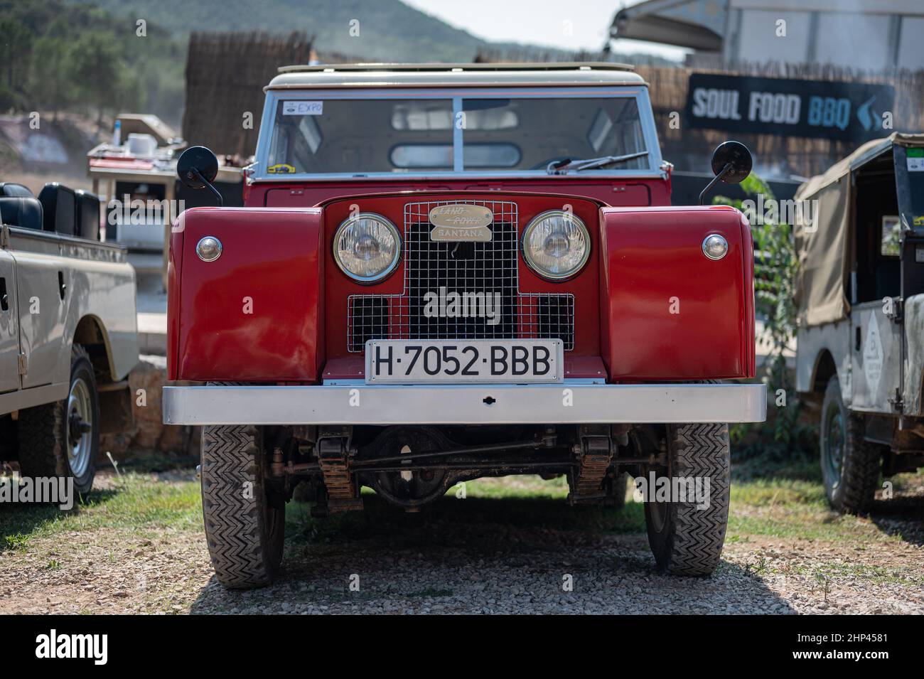 Red Land Rover Santana Series II in the field Stock Photo - Alamy
