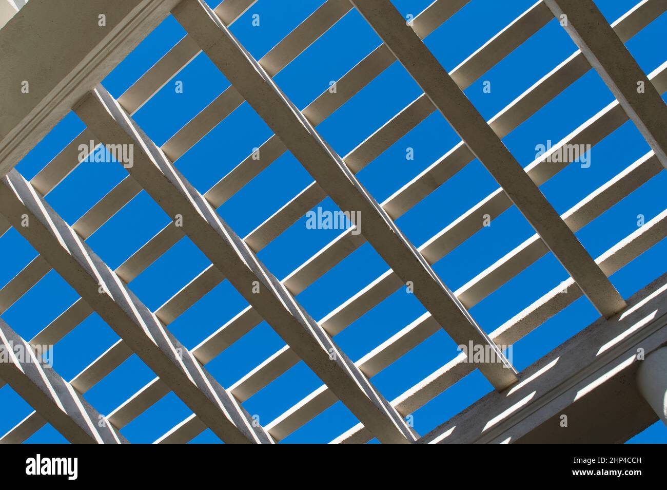 Grid structure hi-res stock photography and images - Alamy