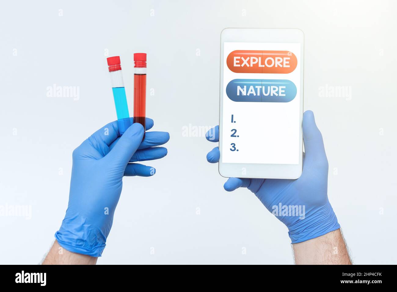 Scientist rainforest medicine hi-res stock photography and images - Alamy