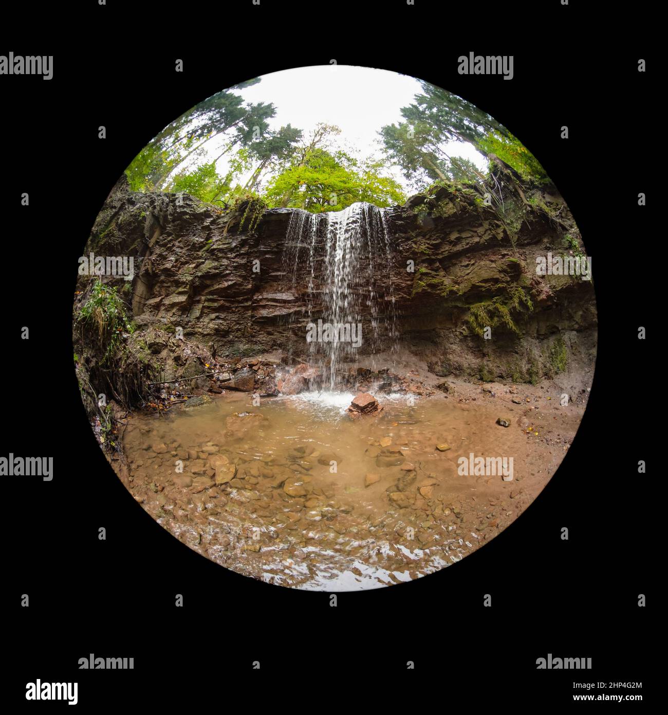 Hole curve rock hi-res stock photography and images - Alamy