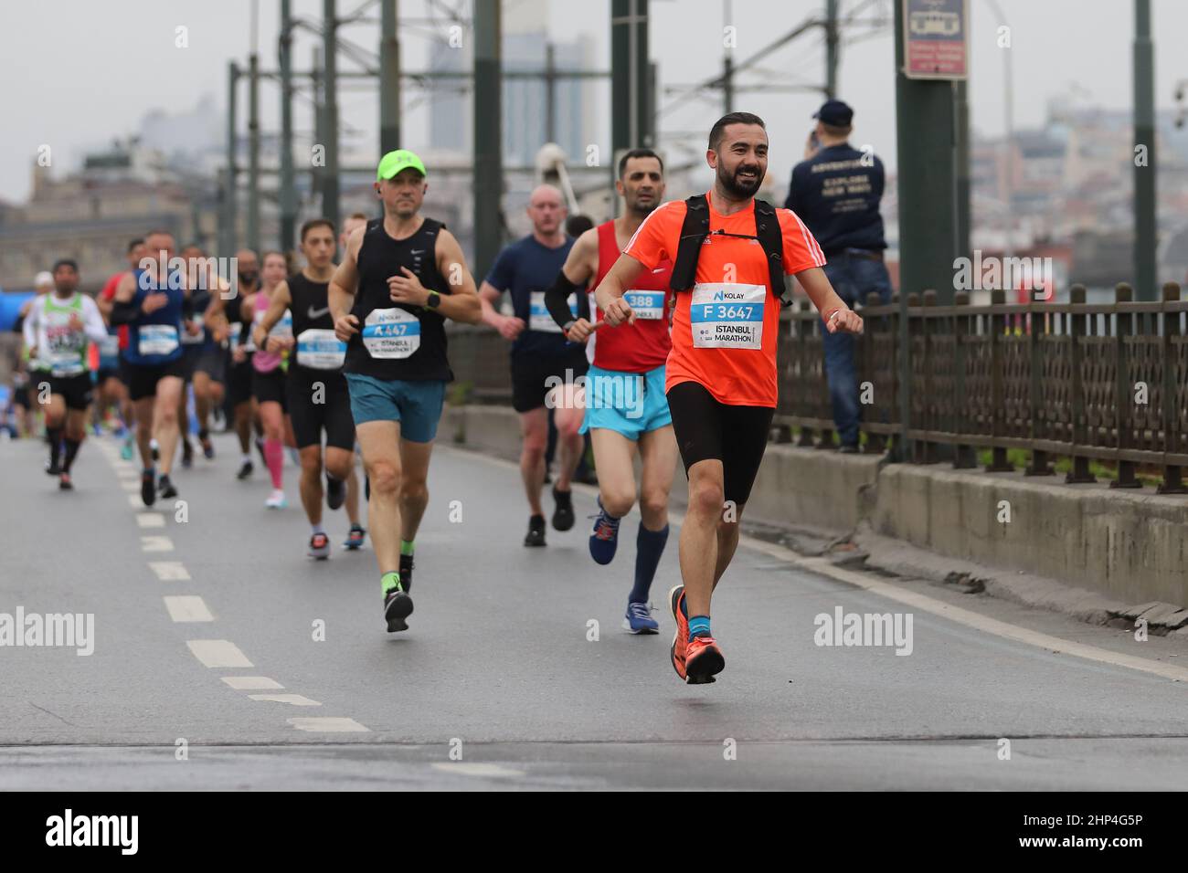 ISTANBUL, TURKEY - NOVEMBER 07, 2021: Athletes running in 43. Istanbul ...