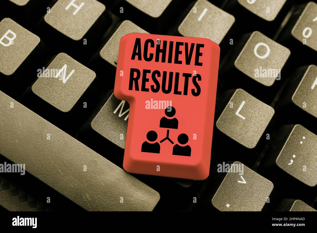 Conceptual caption Achieve Results, Business idea to target and ... Conceptual caption Achieve Results, Business idea to target and ...