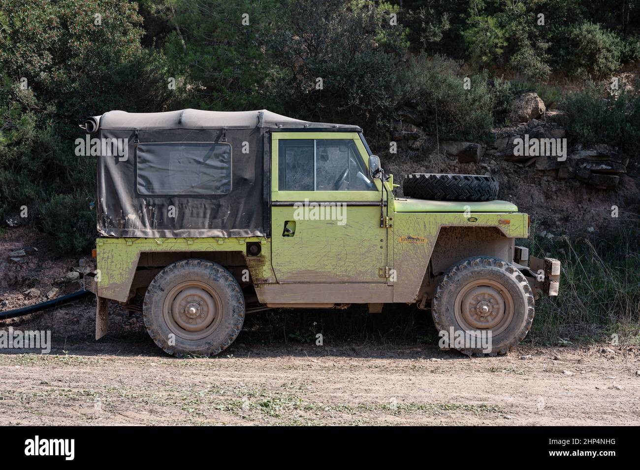Classic spanish truck hi-res stock photography and images - Alamy