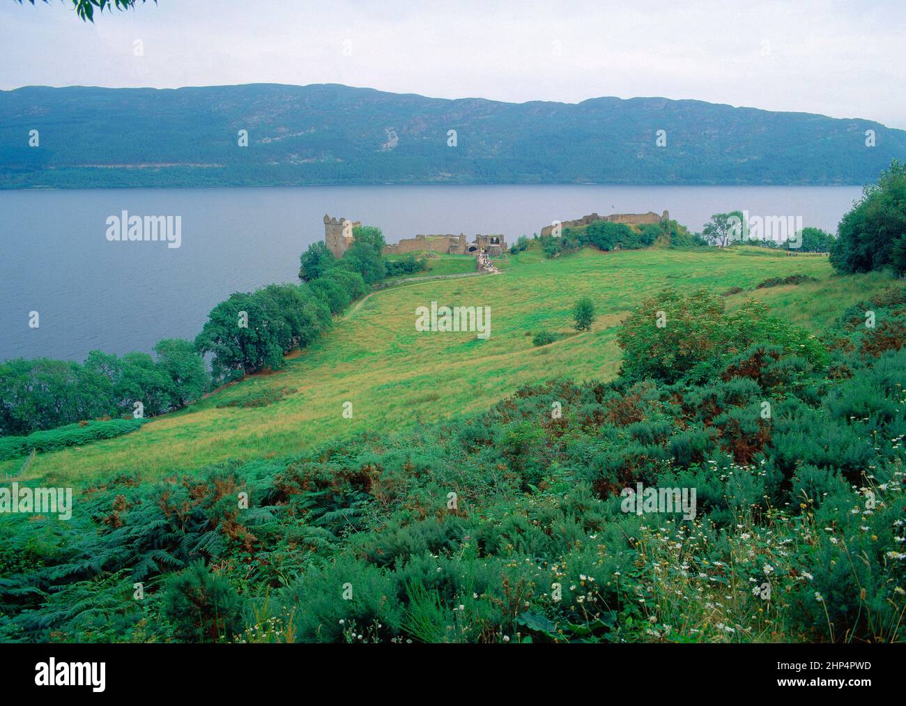 Castillo del lago hi-res stock photography and images - Alamy