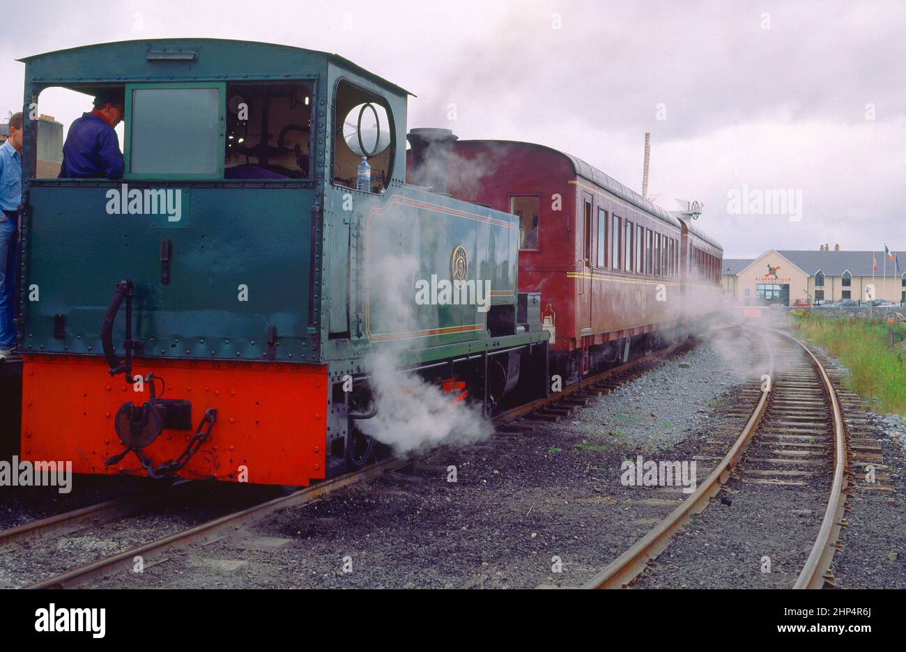 FERROCARRIL DE VAPOR QUE UNE TRALEE CON BLENNERVILLE. Location ...