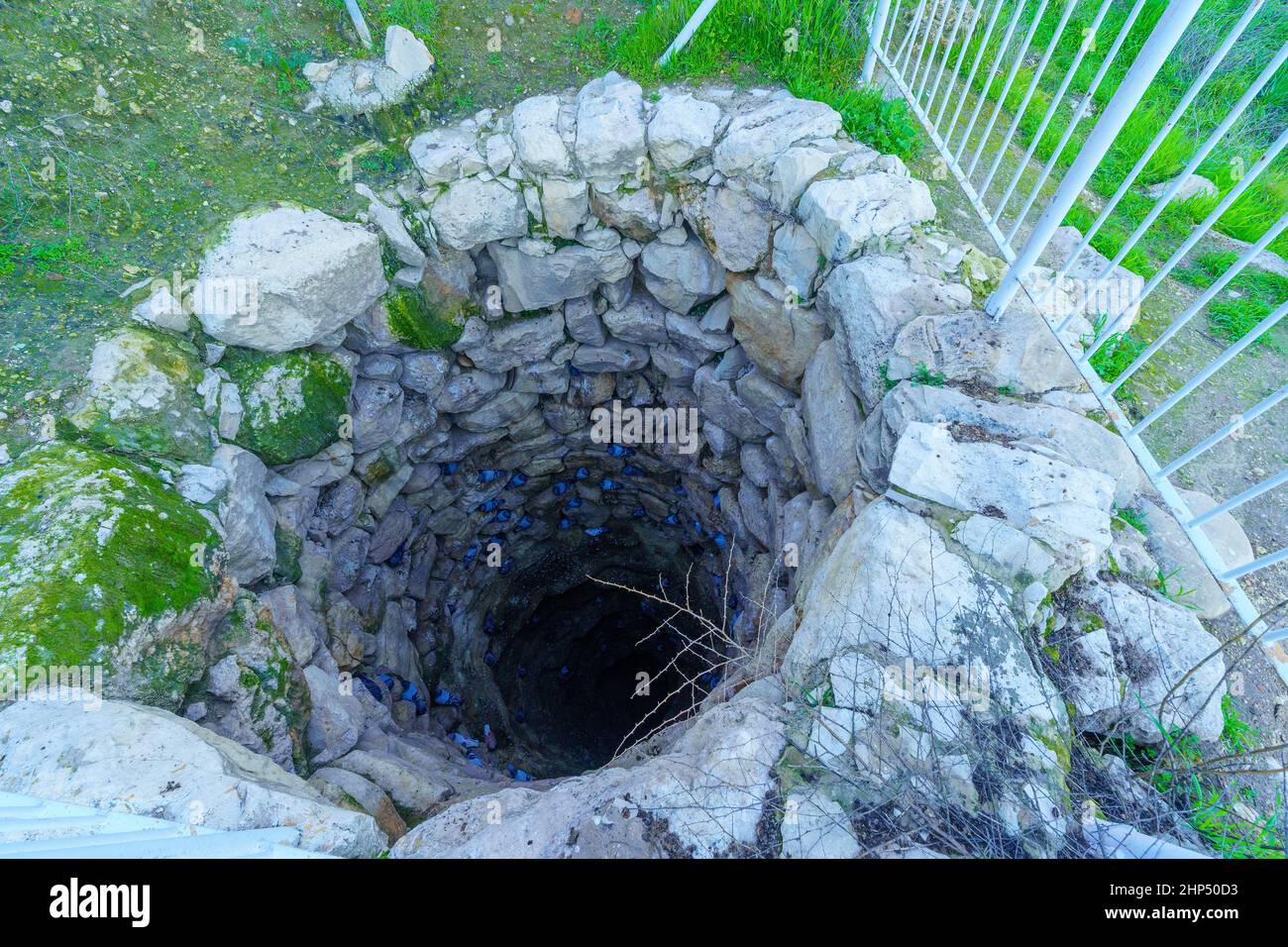 Ancient water well israel hi-res stock photography and images - Alamy