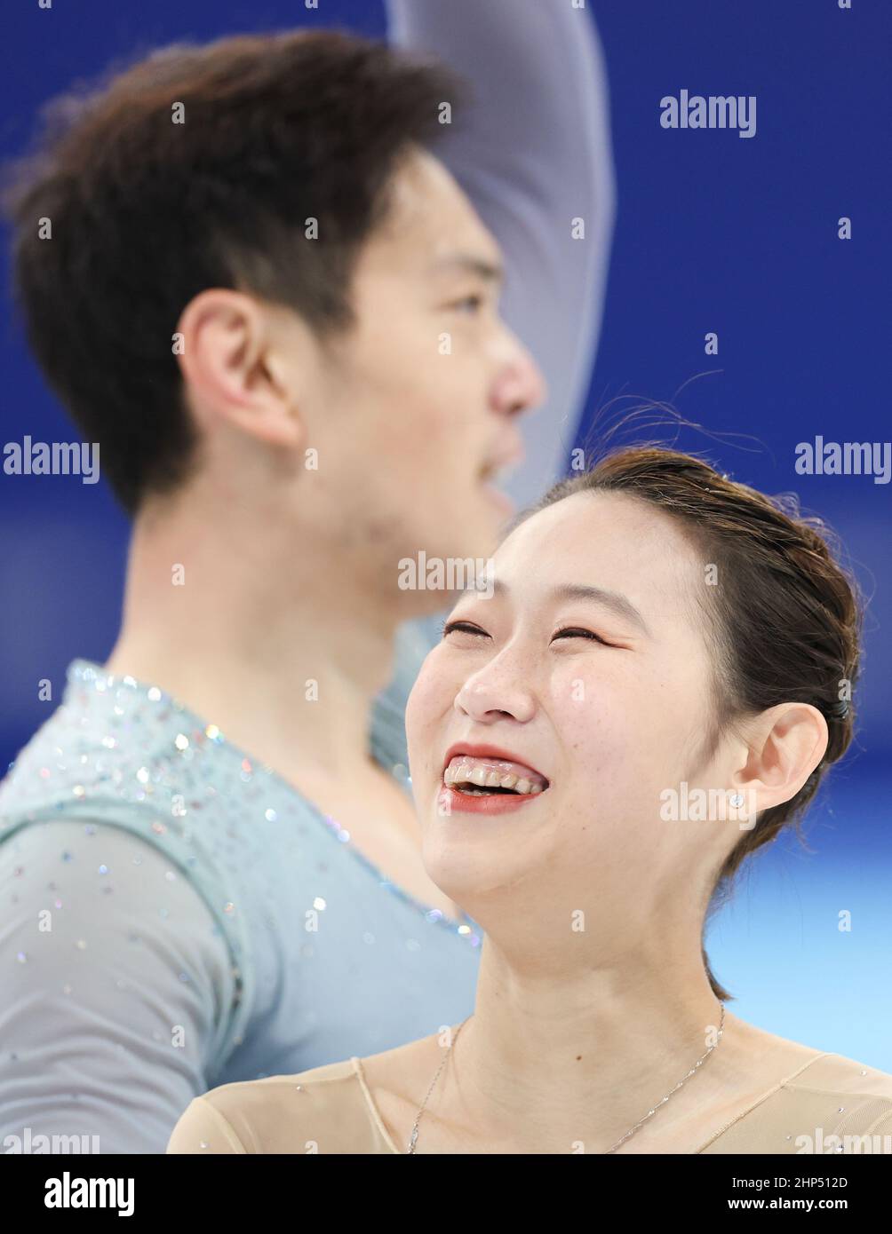 Beijing, China. 18th Feb, 2022. Peng Cheng (front)/Jin Yang of China ...