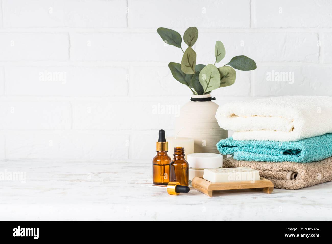 Spa background in white spa salon or bathroom Stock Photo - Alamy