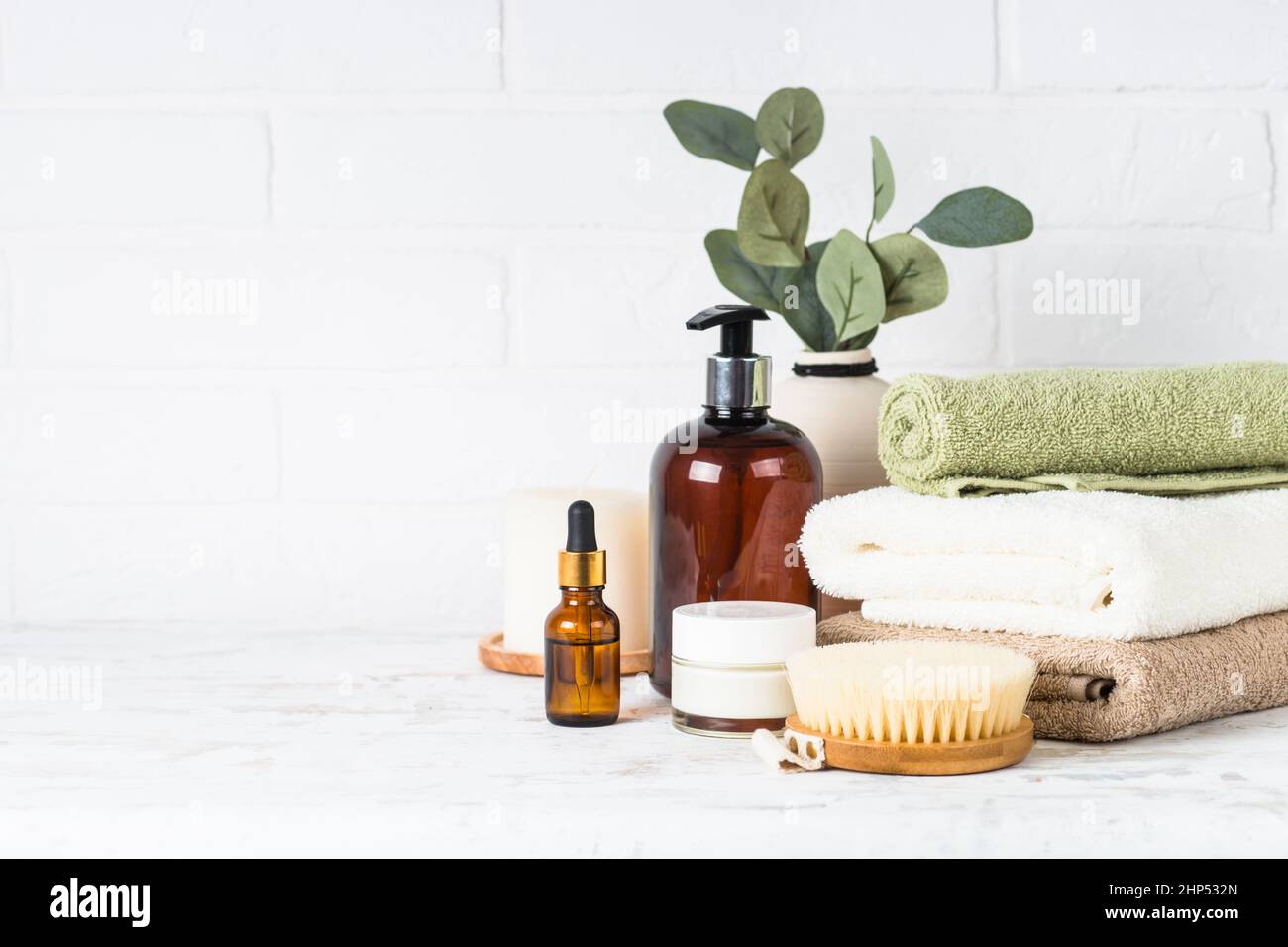 Spa background in white spa salon or bathroom Stock Photo - Alamy