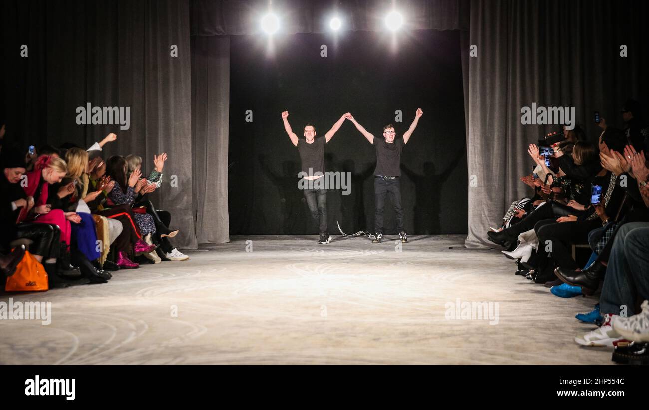 Jack irving fashion designer hi-res stock photography and images - Alamy