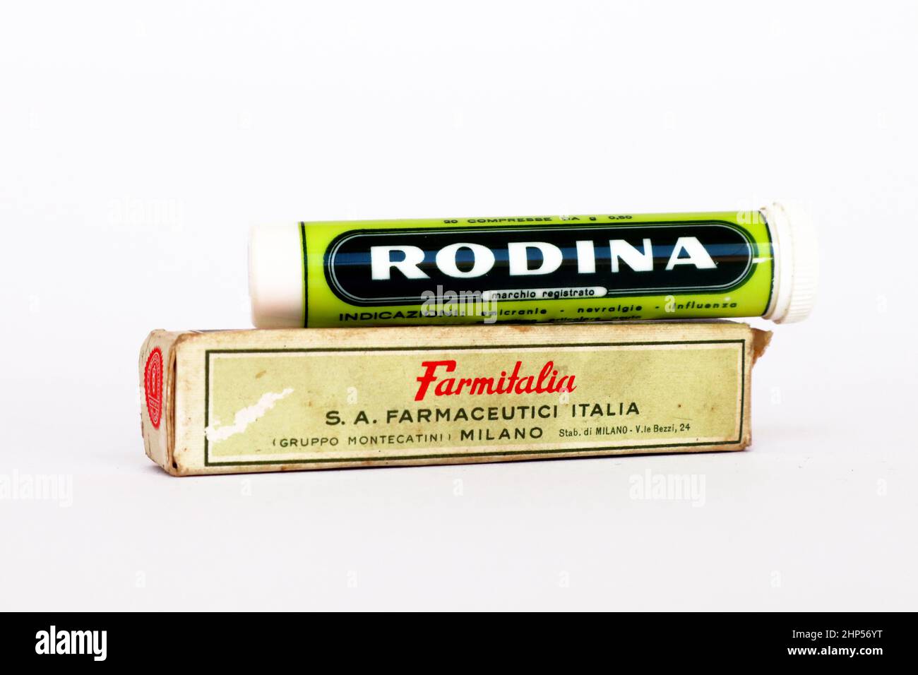 Vintage 1960s RODINA Tablets, medicine with Acetylsalicylic acid ...