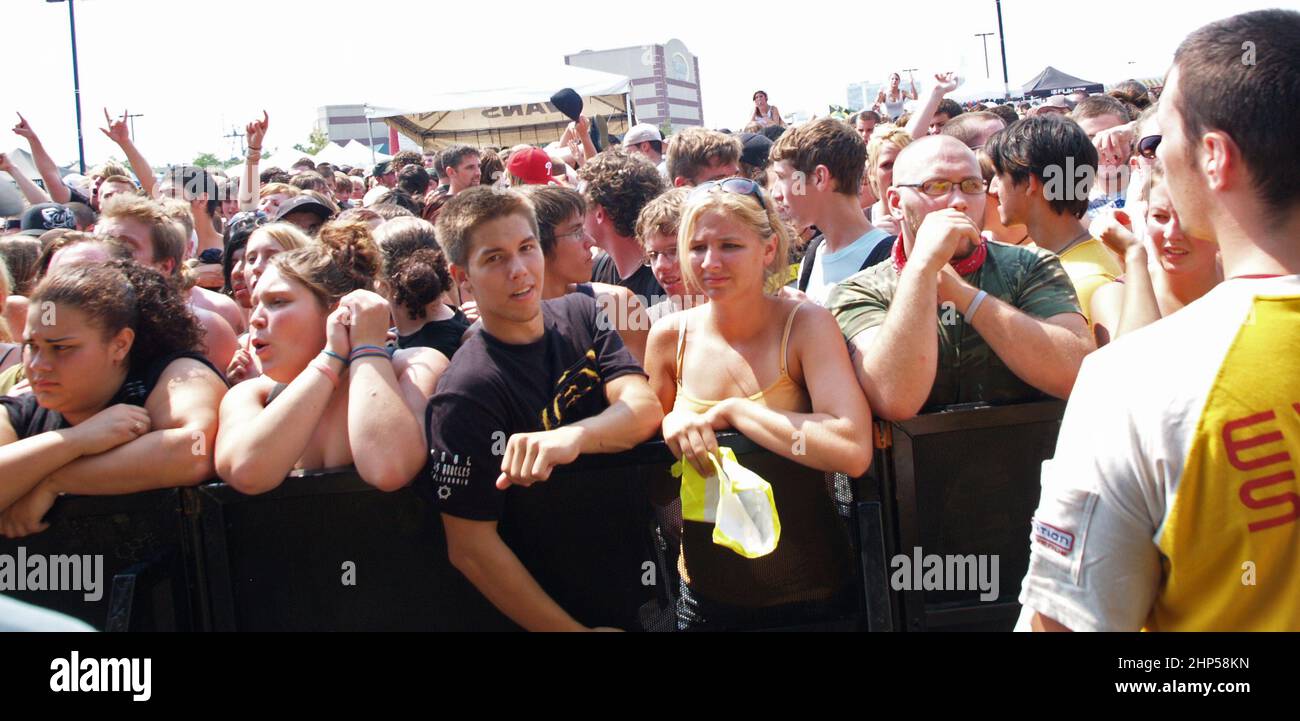 Pop punk fans hi-res stock photography and images - Alamy