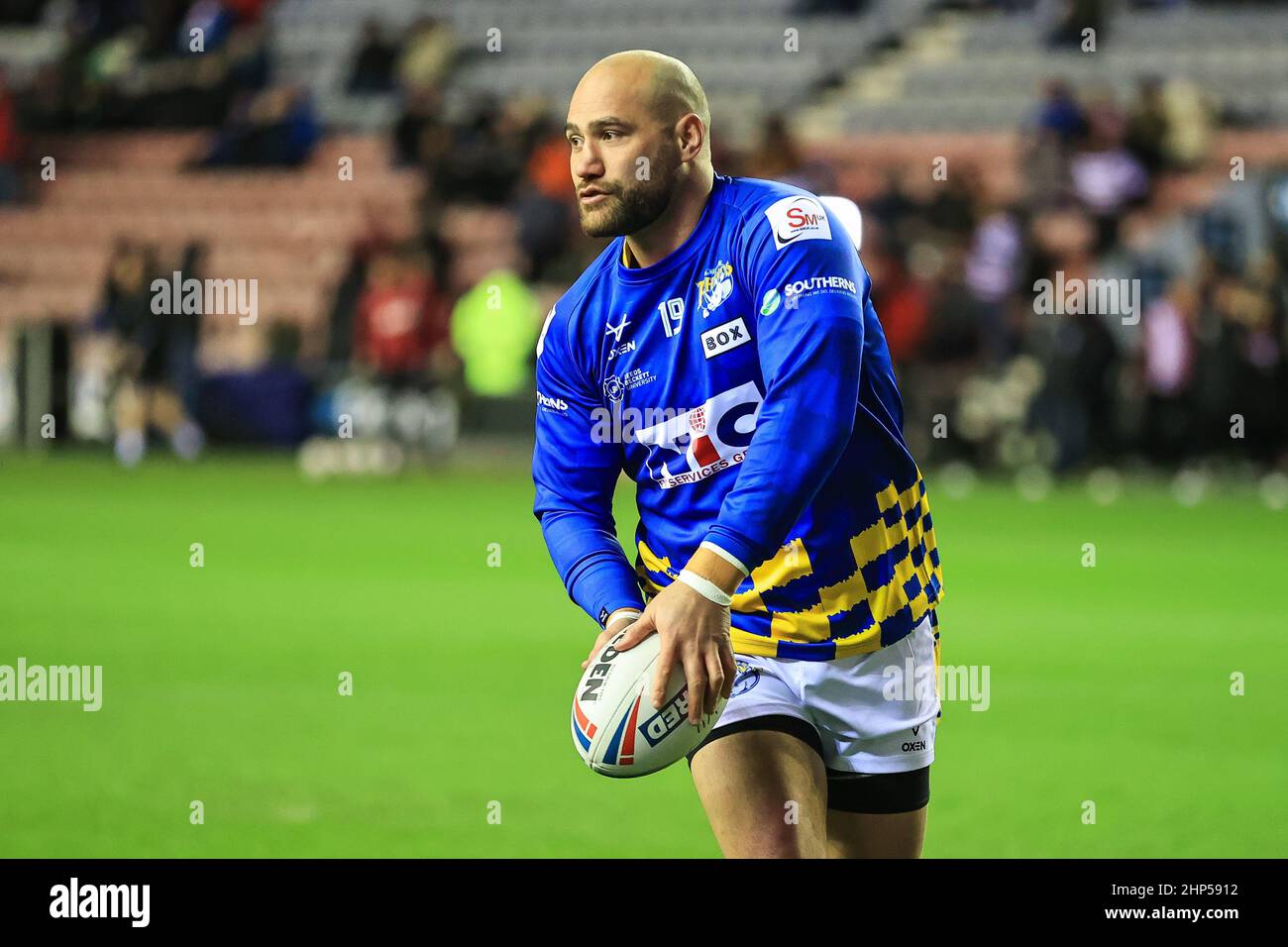 Bodene Thompson #19 of Leeds Rhinos during pre match warm up Stock ...