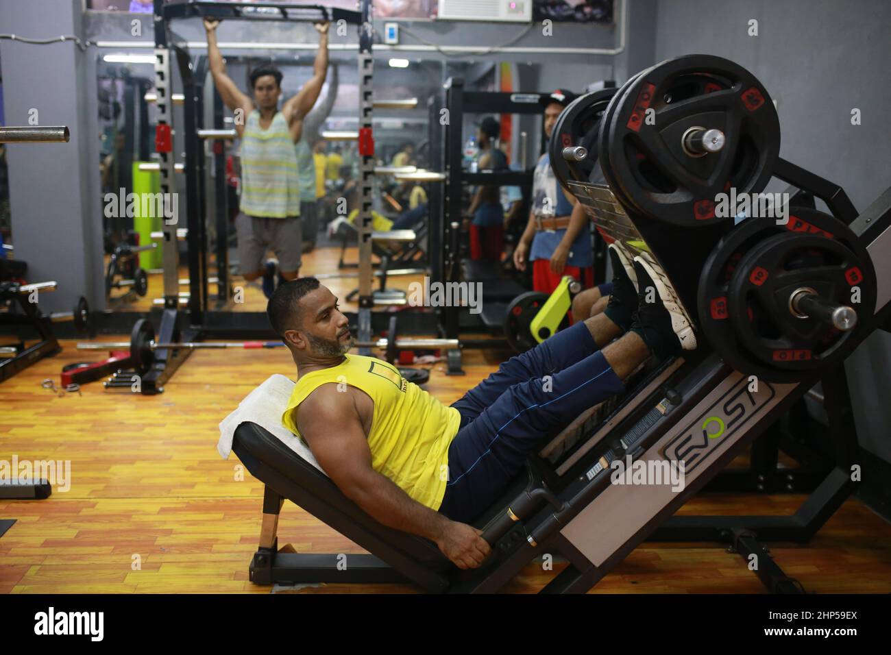 Men in gym Stock Photo - Alamy