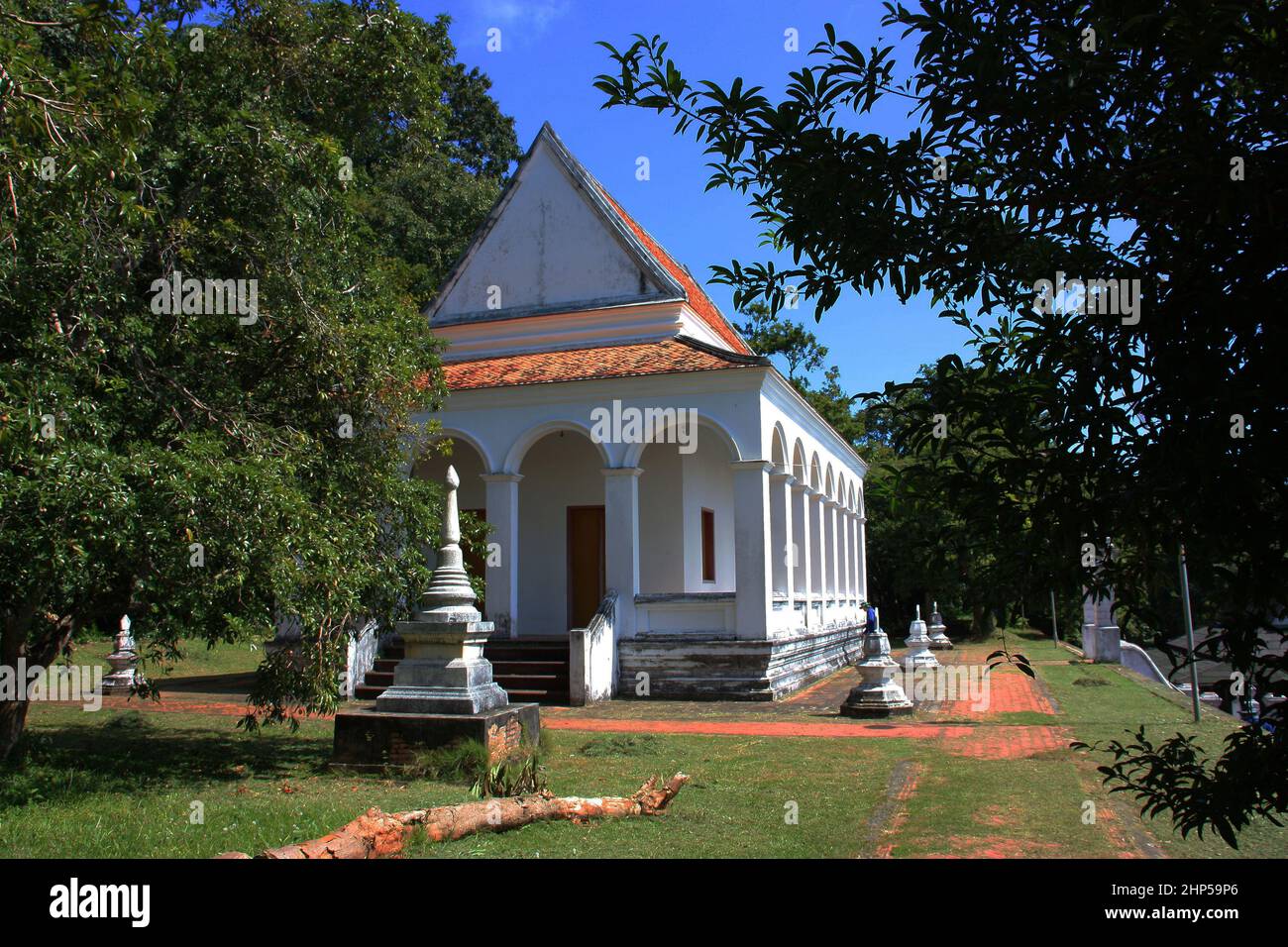 Wat Phupha Boek Buddhist temple in Hua Khao, Thailand Stock Photo - Alamy