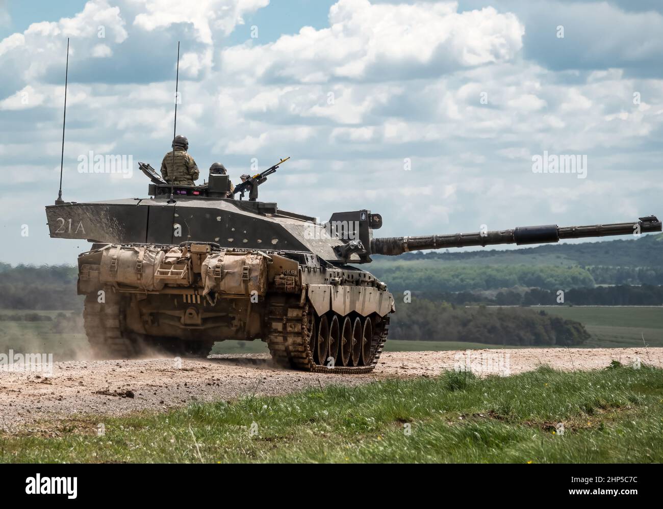 British army FV4034 Challenger 2 main battle tank in action on a ...