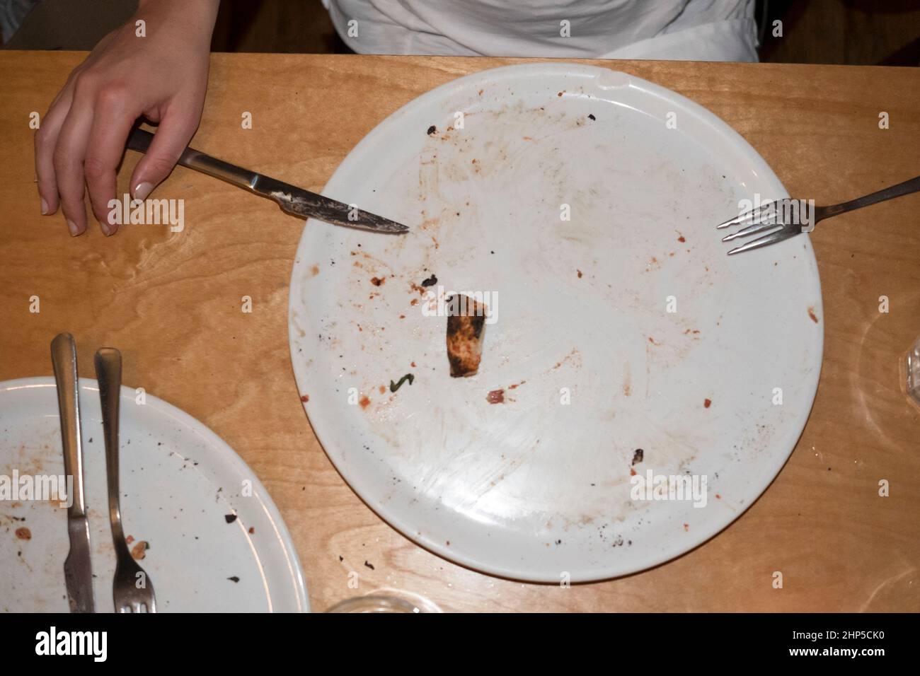 Restaurant food waste hi-res stock photography and images - Alamy