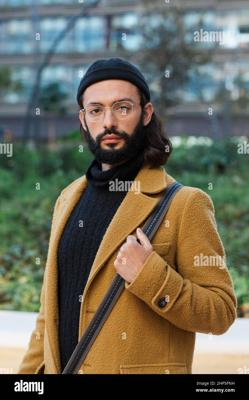Attitude pose men hi-res stock photography and images - Alamy