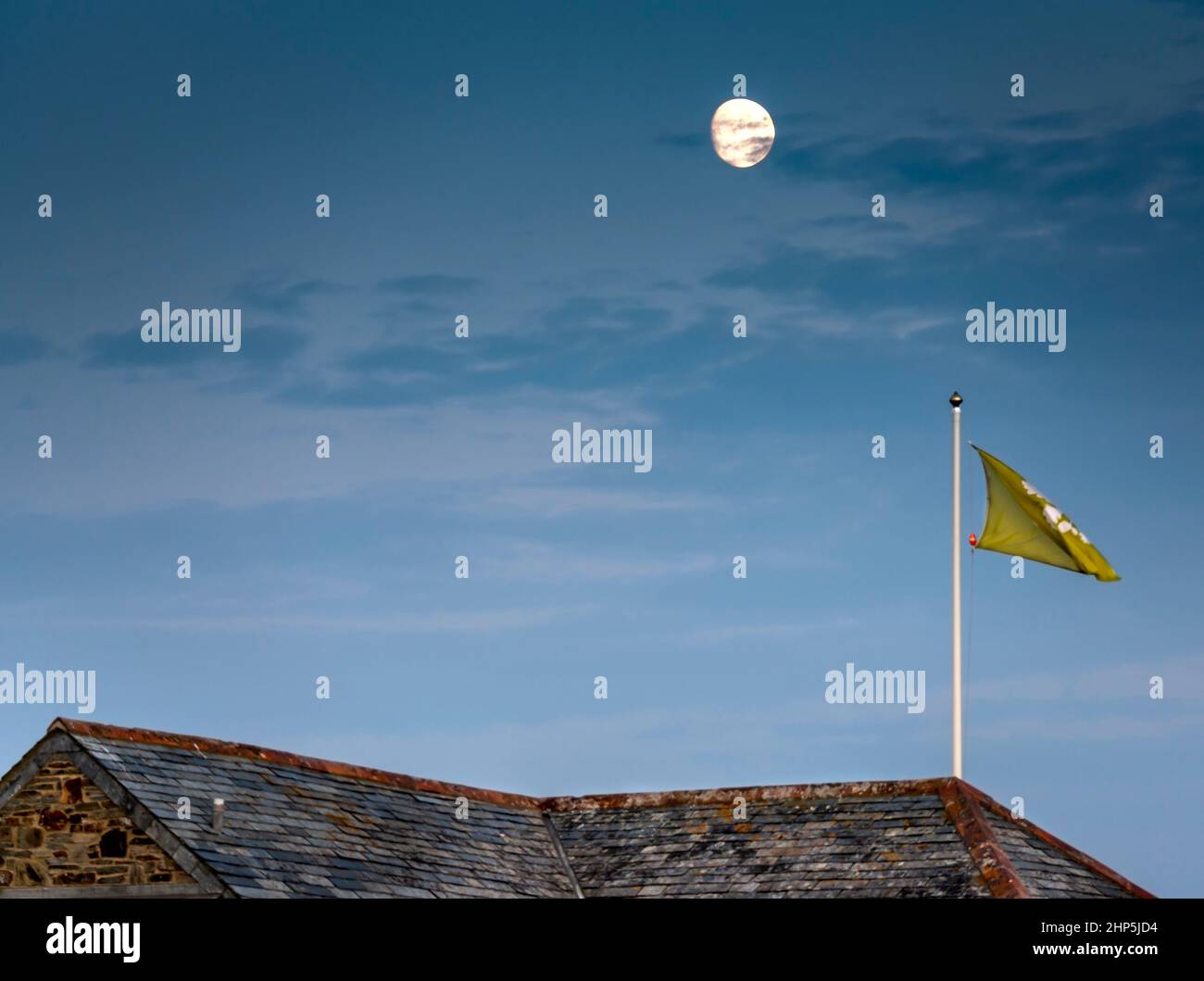 National trust emblem hi-res stock photography and images - Alamy