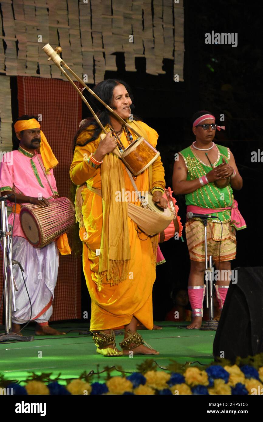 Kolkata, West Bengal, India. 18th Feb, 2022. Rina Das Baul performing ...