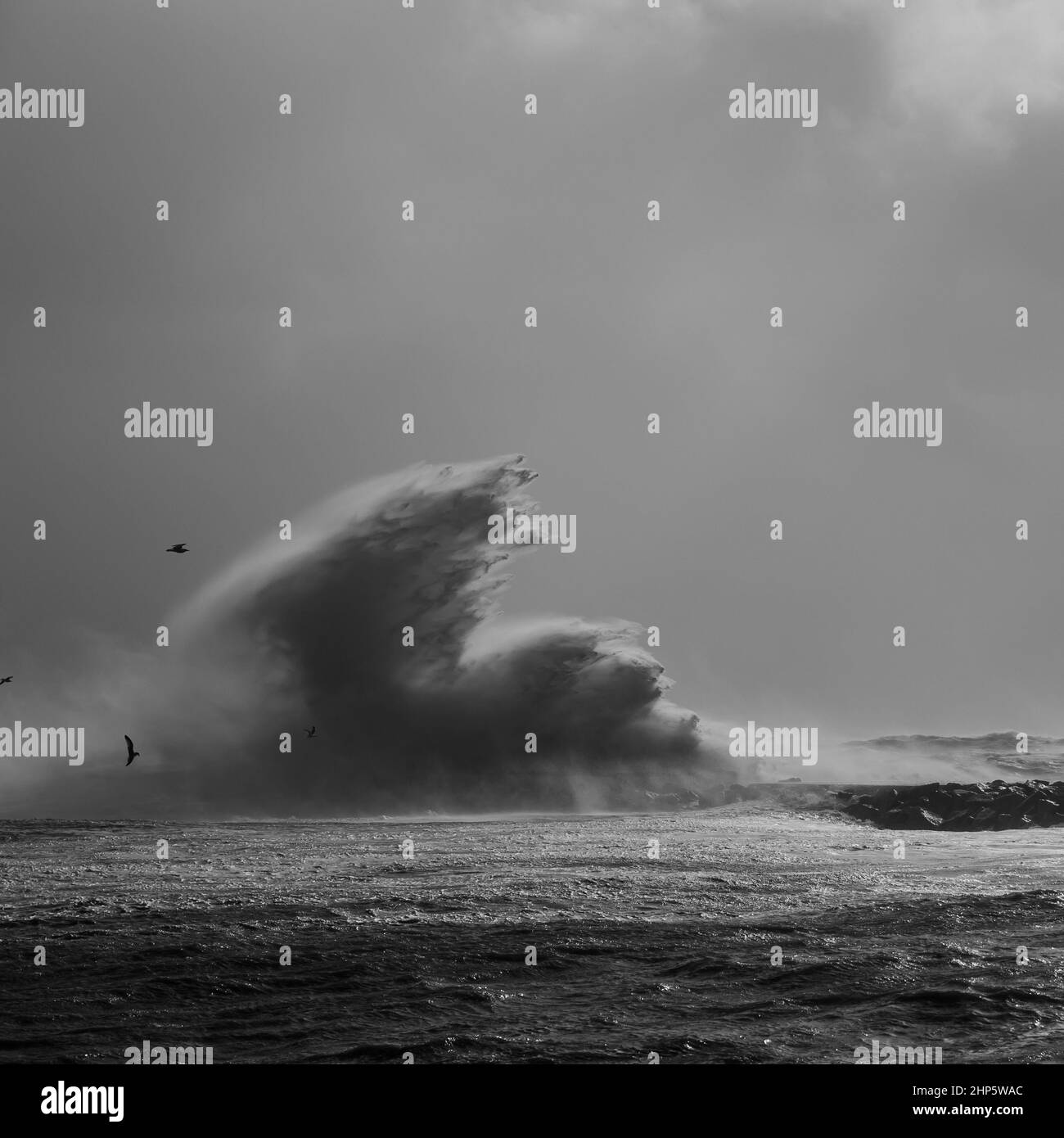 Uk storm eunice hi-res stock photography and images - Alamy