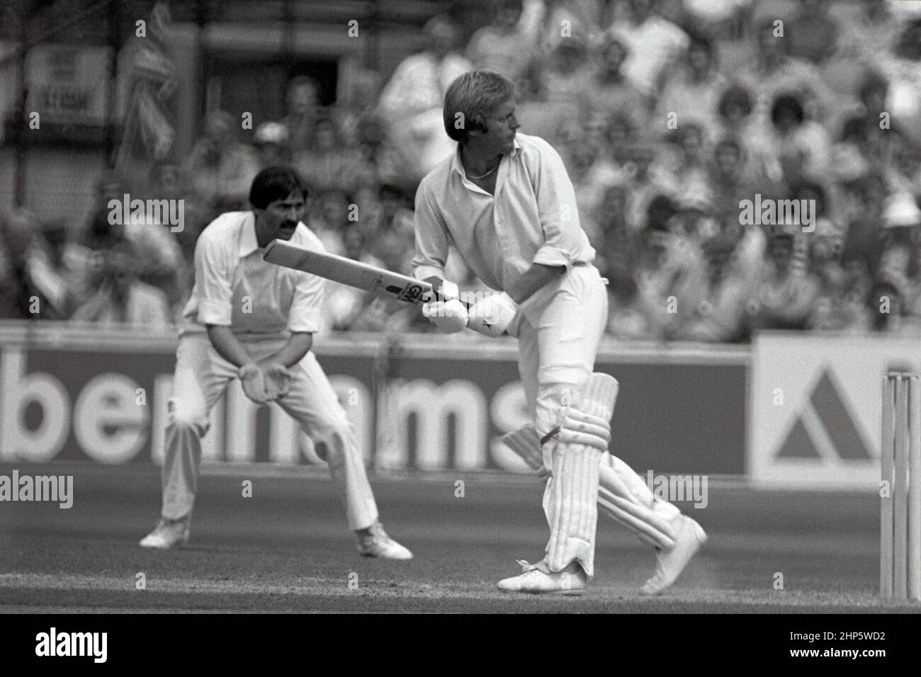 Graham gooch hi-res stock photography and images - Alamy