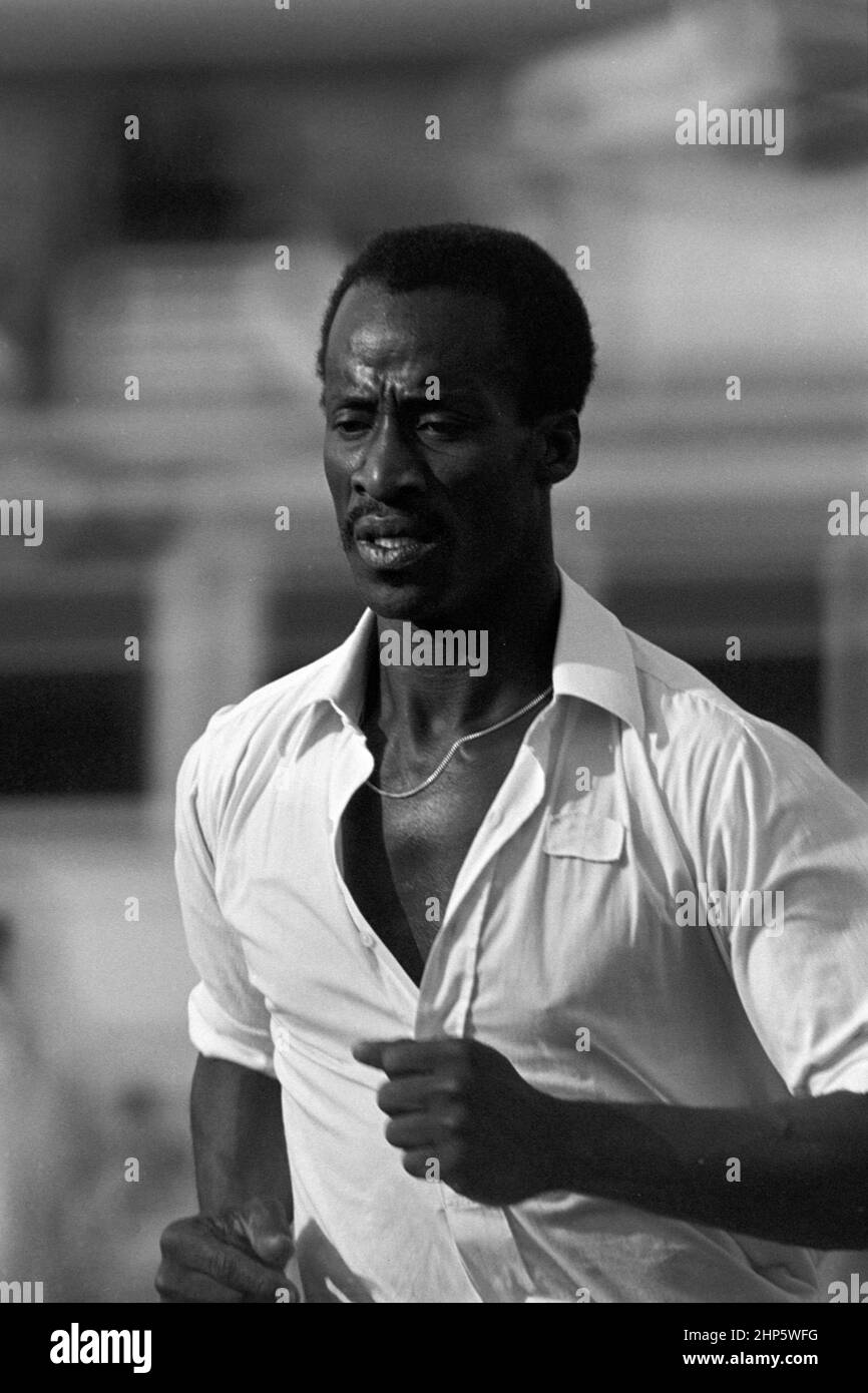 Vanburn Holder fields for Worcestershire in the New Zealand Tour Match ...