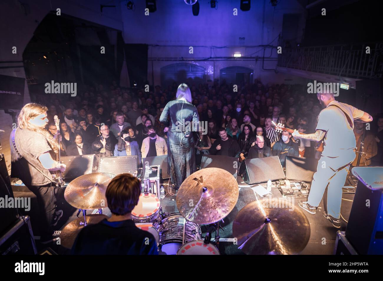 Edinburgh, Scotland. Fri 18 February 2022. Dry Cleaning perform live at ...